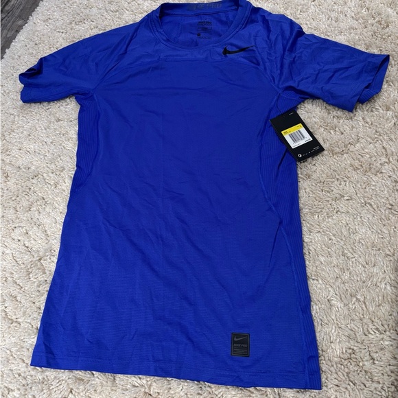 Nike | Shirts | Nike Pro Hyper Cool Fitted Blue Performance Tee Mens ...